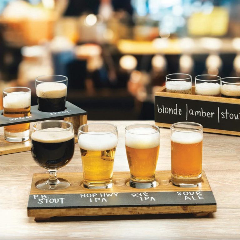 Bierproeverij plank voor 4 glazen - Bierglazen Fabriek